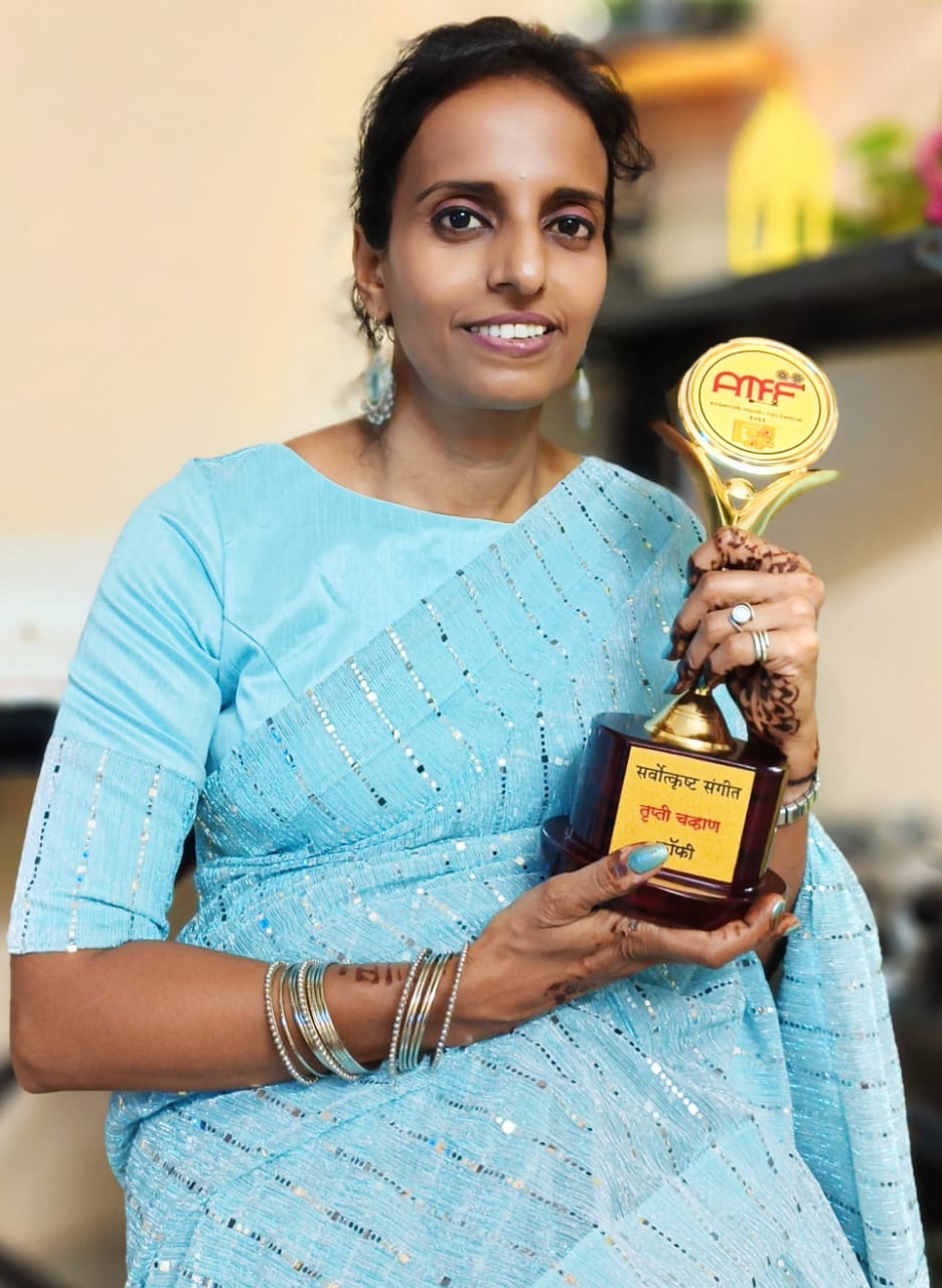 Book Trupti Chavan for event | Request Trupti Chavan for performance ...